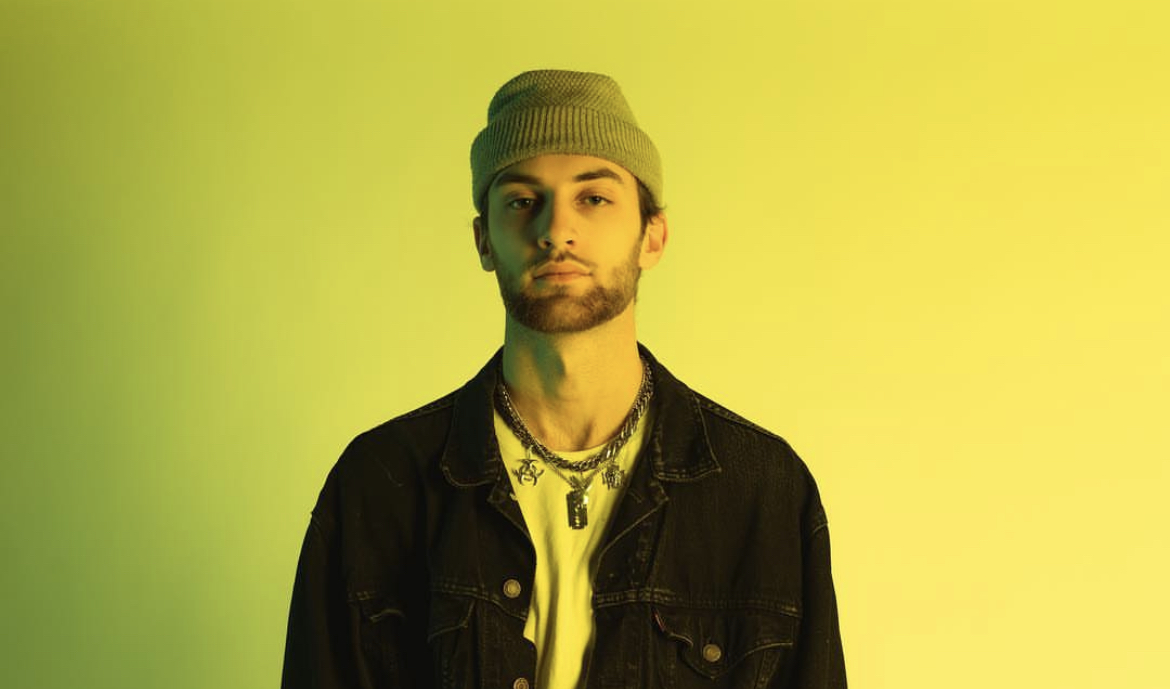 CONTACT - Sidedoor Magazine