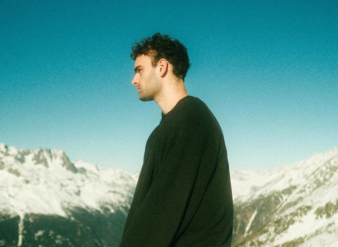 Alex Lustig, OVO Sound Producer, Collaborates with South Korean Artist ...